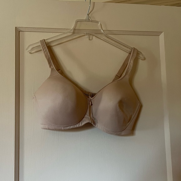 Vanity Fair | Intimates & Sleepwear | Vanity Fair Bra | Poshmark